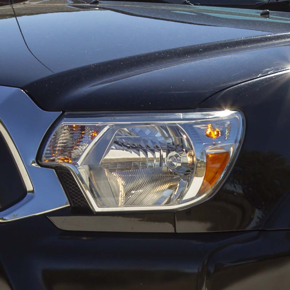 2012-2015 Year Toyota Tacoma Headlamp Glass